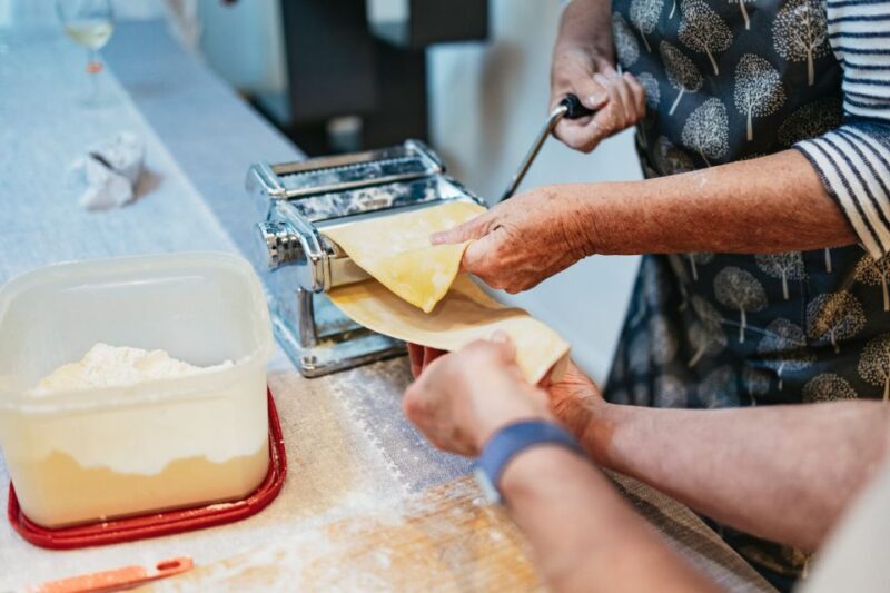 Venice: Rialto Market Tour, Cooking Class, and Lunch - Practical Details