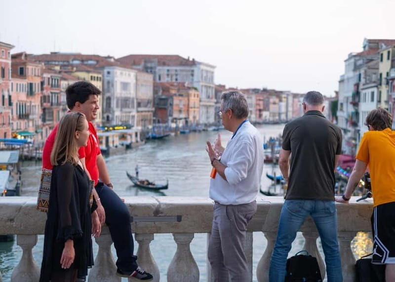 Venice: Rialto Offbeat Walk & Blooming Grand Canal Palace - The Bottom Line: Who Should Consider This Tour?