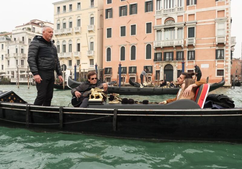 Venice: Shared Gondola Ride and Serenade - The Sum Up: Who Is This Gondola Serenade Best For?