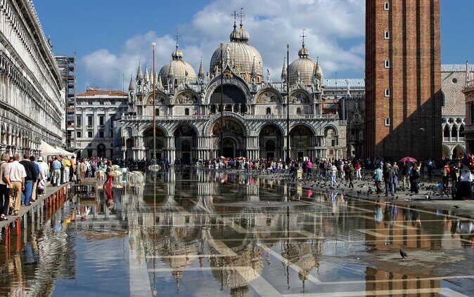 Venice Skip lines at Doge's & St. Mark's with Exclusive Sky Walk - Key Points