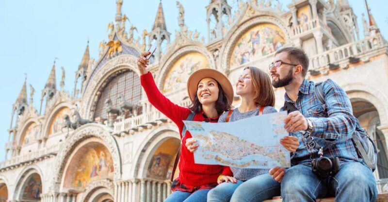 Venice: Skip-the-Line Doges Palace & Basilica Walking Tour - A Closer Look at the Tour