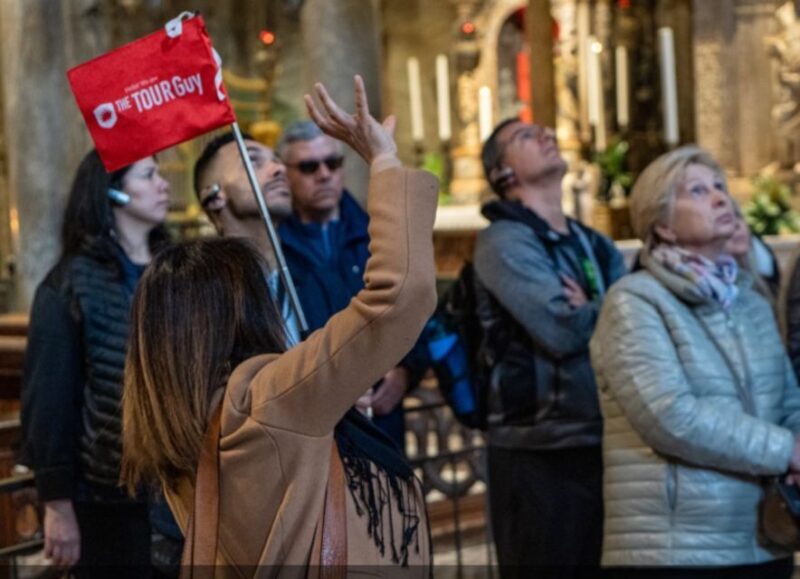 Venice: St. Mark's, Doges Palace, Rialto, and Gondola Tour - Analyzing the Venice Tour: What Travelers Can Expect and Why It Matters