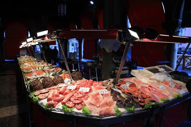 Venice Street Food and Sightseeing Small Group Tour with a Native Guide - Venice Street Food and Sightseeing Tour: Overview