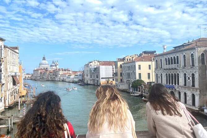 Venice Street Food and Sightseeing Walking Tour - The Group and the Pacing