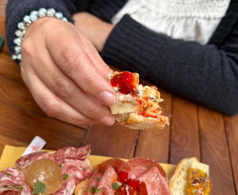 Venice: Twilight Highlights Tour with Spritz and Cicchetti - Key Points