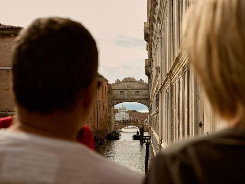 Venice: Vip Semi-Private Walking Tour with Gondola Ride - Key Points