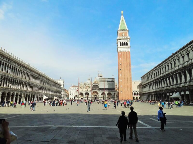 Venice: Walking Tour & Gondola Ride - Who Is This Tour Best For?