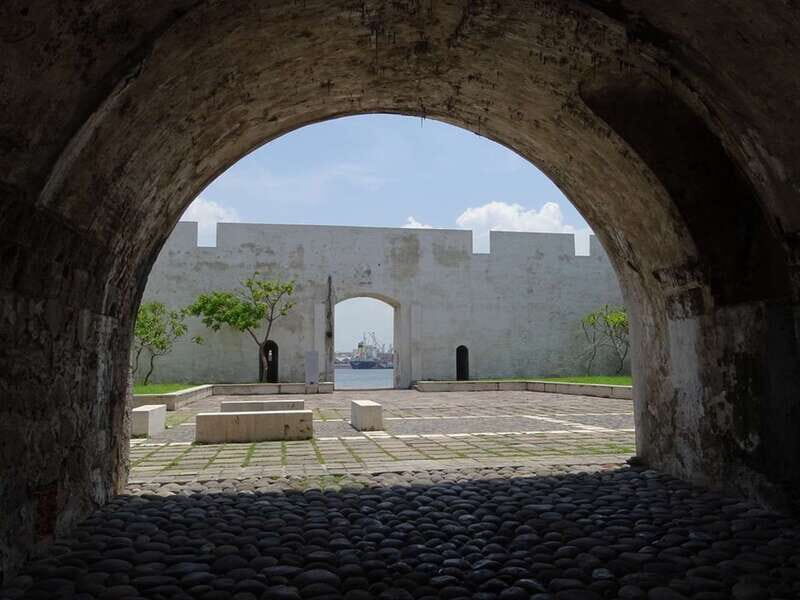 Veracruz: San Juan de Ulua Fortress Skip-the-Line Ticket - Exploring the Fortress