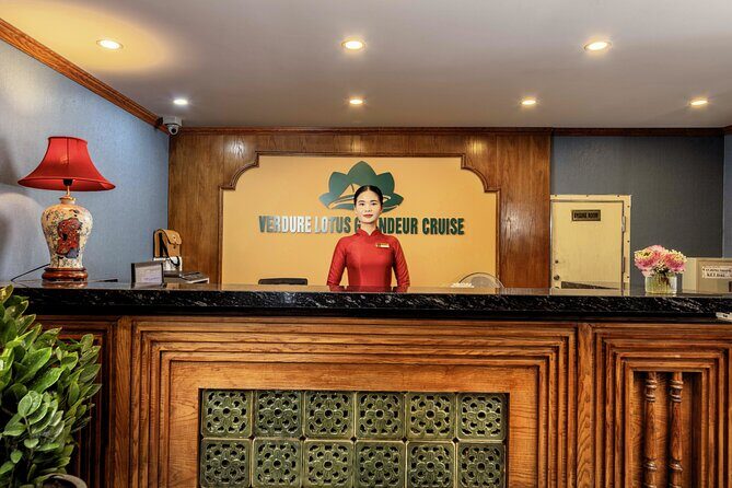 Verdure Lotus Grandeur Cruise Luxury 2days/1 night in Halong Bay - Key Points