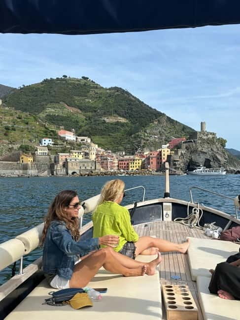 Vernazza: Cinque Terre Boat private half day tour w/ snorkel - Practical Tips for Travelers