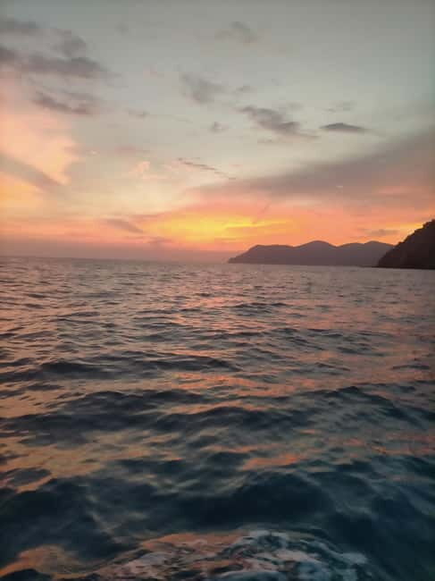 Vernazza: Cinque Terre Cruise with Sunset Aperetif Option - Final thoughts: Who should consider this tour?