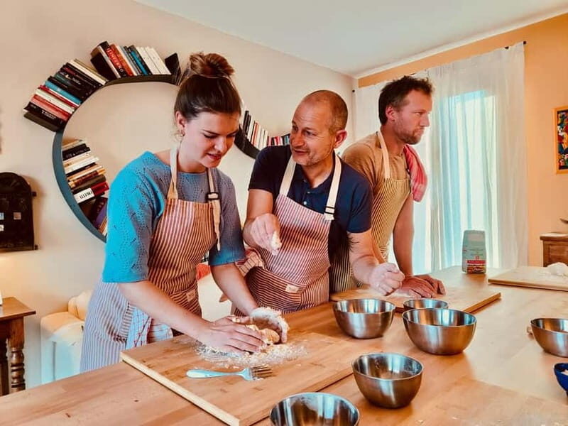 Verona Center: Pasta Class with Dinner & Wine in Local Home - Authenticity and Reviews