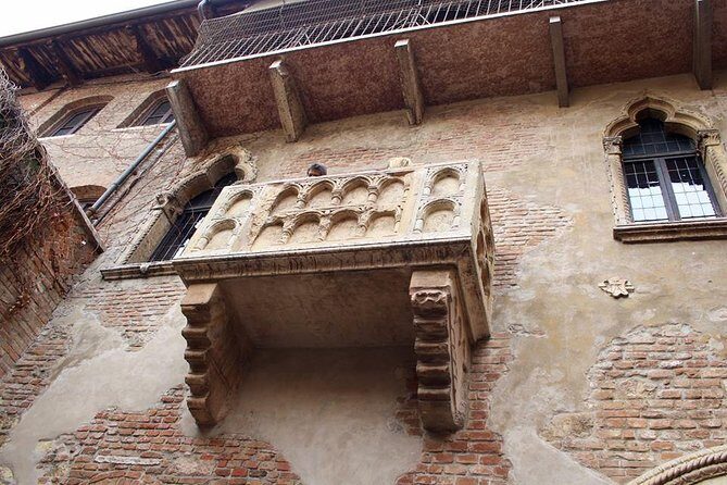 Verona City Sightseeing Walking Tour of Must-See Sites with Local Guide - The Sum Up