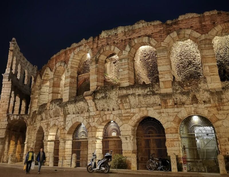 Verona: Essential Verona Private Tour including Arena - Key Points