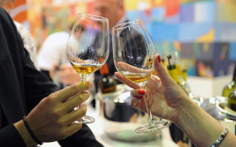 Verona: Full Meal & Wine Tasting Walking Tour - Practical Details