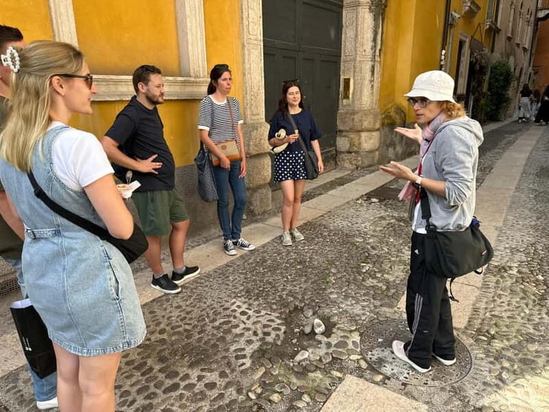 Verona: Guided Small Group Walking Tour of the City of Love - A Detailed Look at the Verona Small Group Tour
