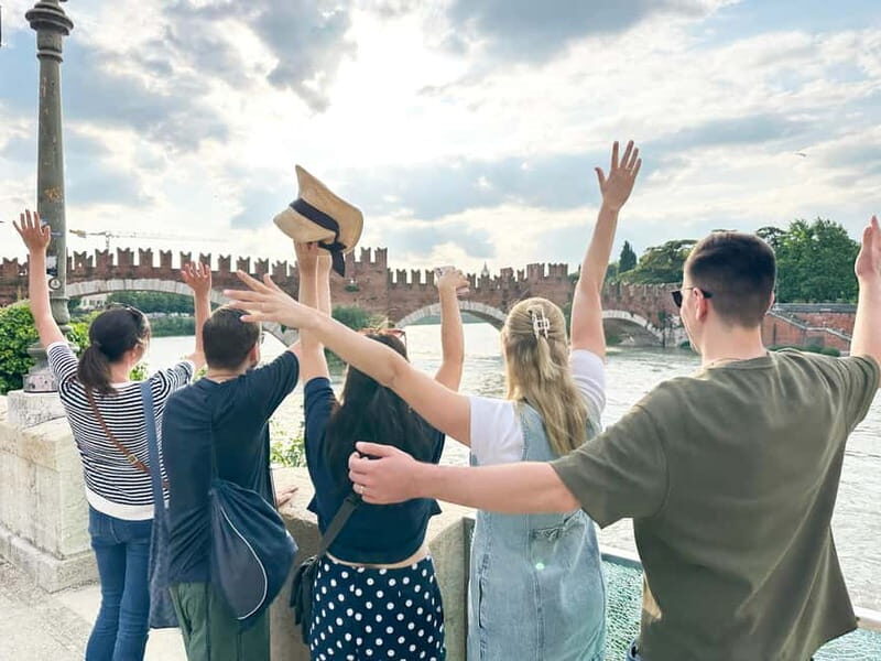 Verona: Guided Small Group Walking Tour of the City of Love - Overall Value and Who Will Appreciate This Tour