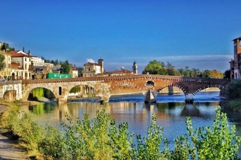 Verona: Highlights and Hidden Gems Walking Tour - Verona Arena: The Roman Marvel