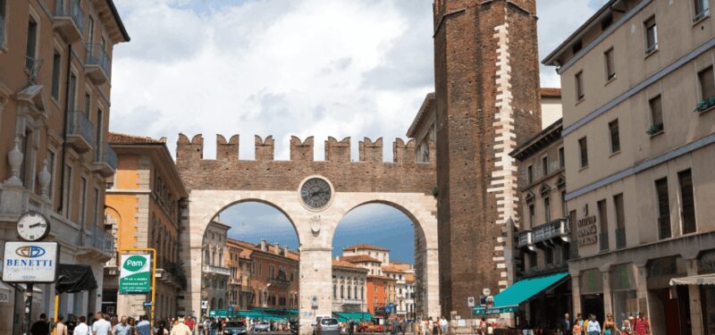 Verona Self Guided Walking Tour with an APP - An Honest Breakdown of the Verona Self Guided Tour