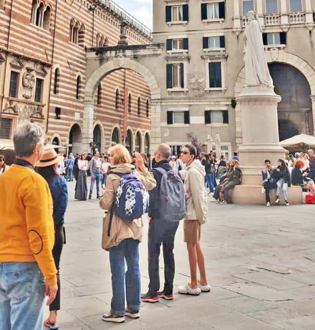 Verona: Walking Sightseeing City Tour with Local Guide - Navigating the Logistics