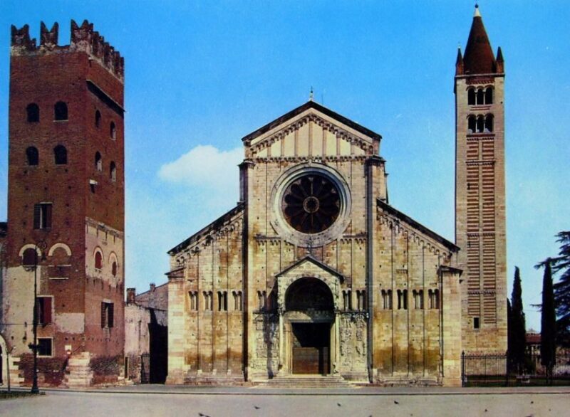 Verona: Walking Tour of Historical Center - Starting at Piazza Bra: The Heart of Verona