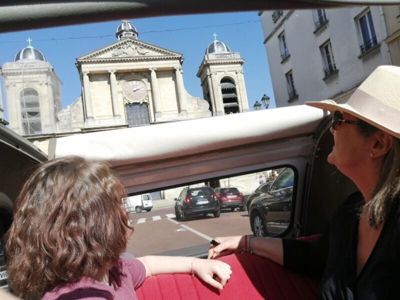 Versailles: 2 hours Citytour in vintage car & Extension Park - The Experience Provider: Favorable Impressions