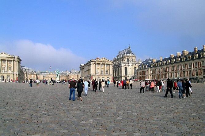 Versailles and Giverny Tour Hotel Pickup - Who Is This Tour Best For?