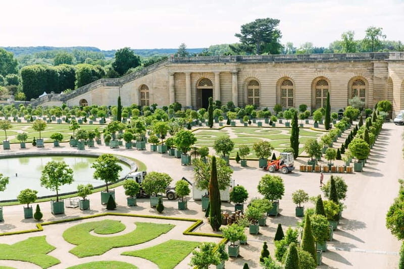 Versailles Bike Rentals - Key Points