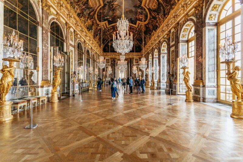 Versailles: Entry ticket & Private Apartments VIP Tour - FAQs