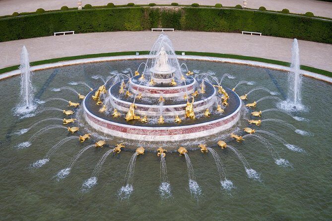 Versailles Palace Audio-Guided Tour by Shuttle from Paris - FAQs