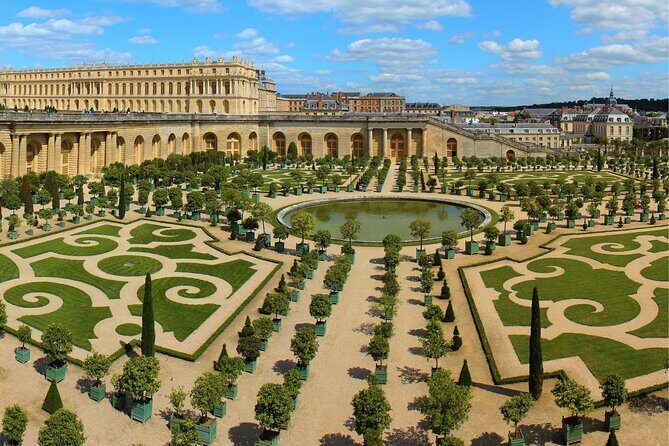 Versailles Palace, Gardens & Estate Priority Entrance Audio Tour - The Itinerary in Detail