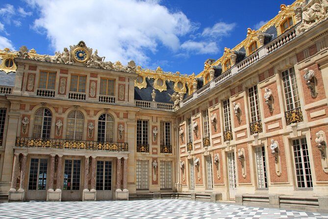 Versailles Palace & Gardens Tour with Transport from Paris - FAQs