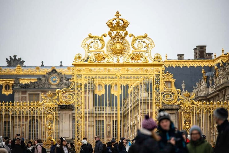 Versailles Palace Guided Experience and Gardens Entry 10 PPL - FAQs