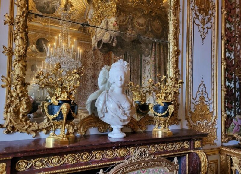 Versailles Palace & Marie-Antoinette's Estate Private tour - Versailles Palace: A Crown Jewel of France