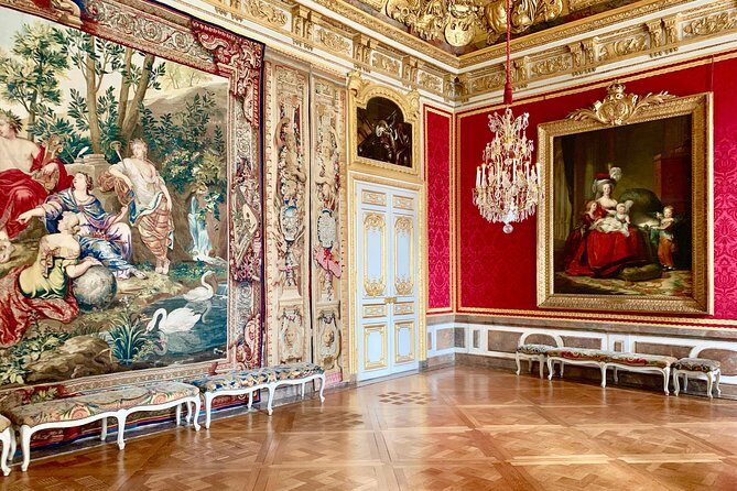 Versailles Palace Private Tailored Guided Tour With Hotel Pickup - FAQs