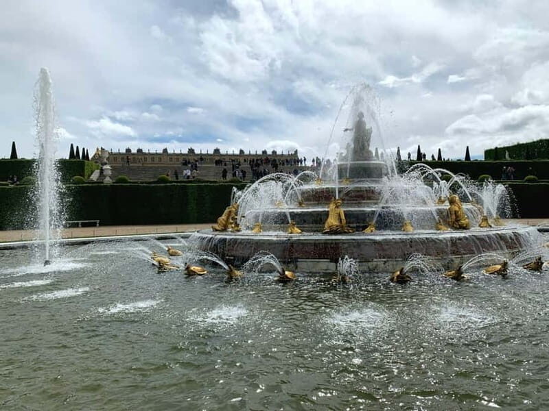 Versailles Palace Visit in Minivan from Paris Half-Day - Exploring the Versailles Palace in Half a Day