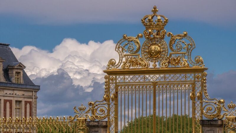 Versailles: Private Tour of the Palace with Reserved Entry - Key Points