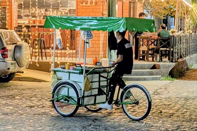 Versalles After Dark Food Tour with Vallarta Eats - Authenticity and Local Flavor: What Sets It Apart?