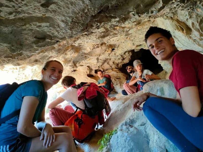 Vertigo hike: the Trou de l'Argent cave from Sisteron - The Sum Up