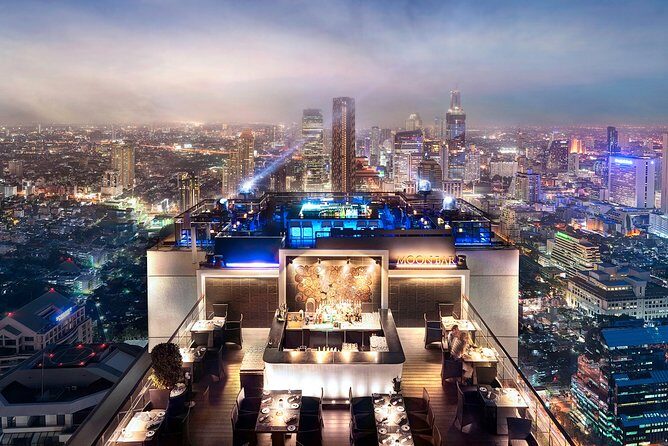 Vertigo Rooftop Dining: A Culinary Journey at Banyan Tree - The Venue: Vertigo & Moon Bar Rooftop at Banyan Tree