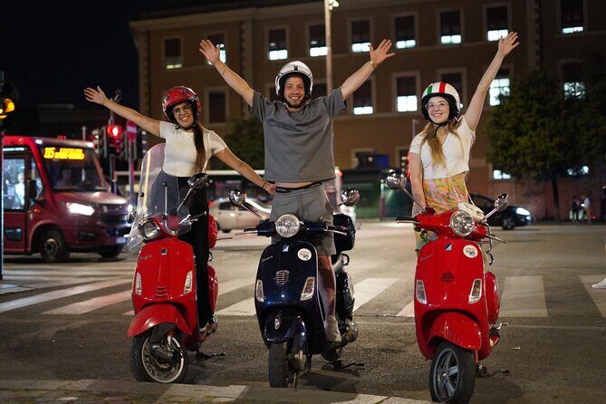 Vespa Scooter Night Tour in Rome with Professional Photographer - What to Expect from the Vespa Night Tour