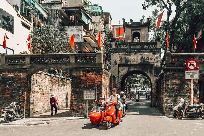 Vespa Sidecar Sightseeing and Cuisine Tour in Hanoi - An In-Depth Look at the Hanoi Vespa Sidecar Tour