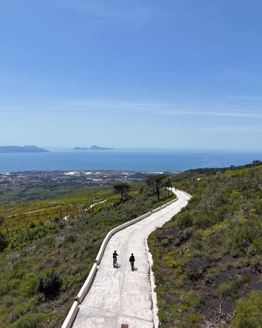 Vesuvio Bike Tour: Summit Ride and Entrance Ticket - The Itinerary: A Step-by-Step Breakdown