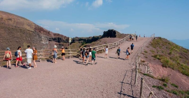 Vesuvius and Pompeii Transfer + Entrance for the Vesuvio - The Itinerary: From Ercolano to the Volcano and Ancient Ruins