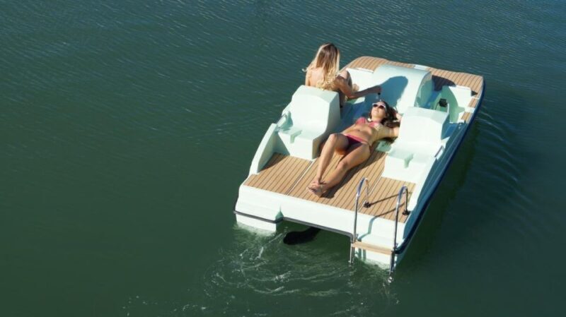 Veyrier-du-Lac: Pedal Boat Rental - Starting Point and Accessibility
