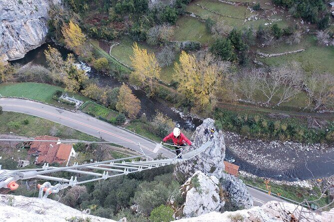 Via ferrata Stairway to heaven in La Hermida - Introduction