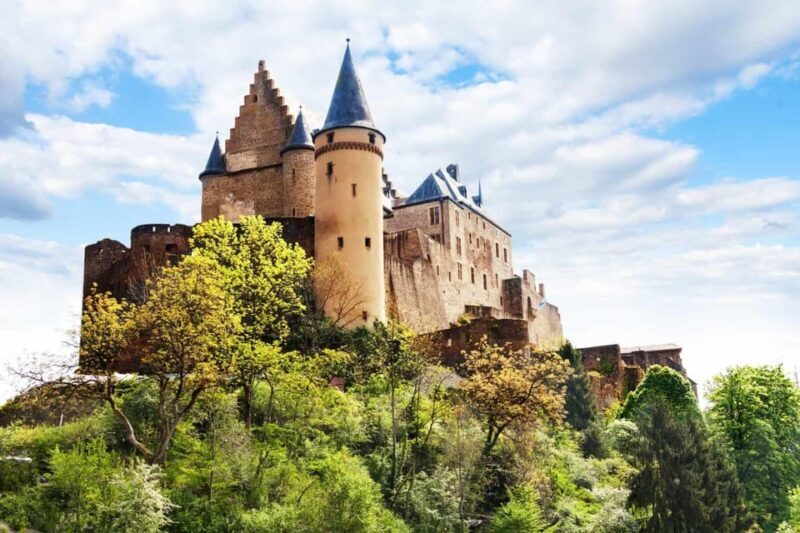Vianden: Captivating Guided Walking Tour - Practical Tips and Insights