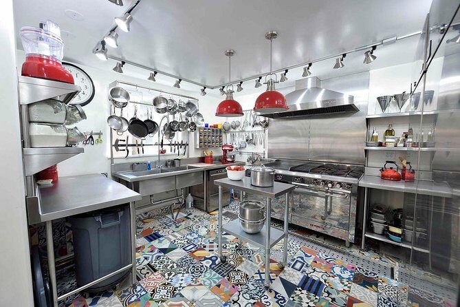 Viator Exclusive: Gourmet Brunch in Santa Fe with Chef Carolina - FAQ