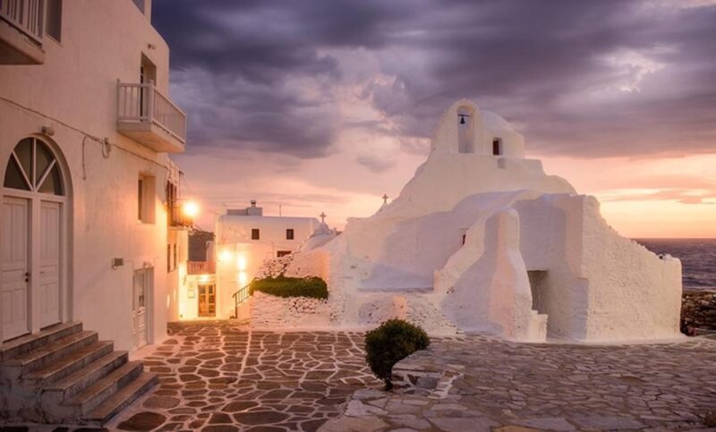 Vibrant Christmas Tour Around Mykonos - Authenticity and Local Flavor