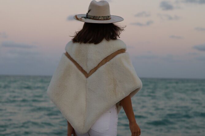 Vibrant Photoshoot with Miami Signature Backdrops - What the Photoshoot Involves: From Murals to Memories